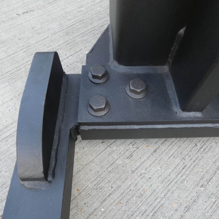 Fully Powered Straddle Stackers (LESS-15) - LiftMate